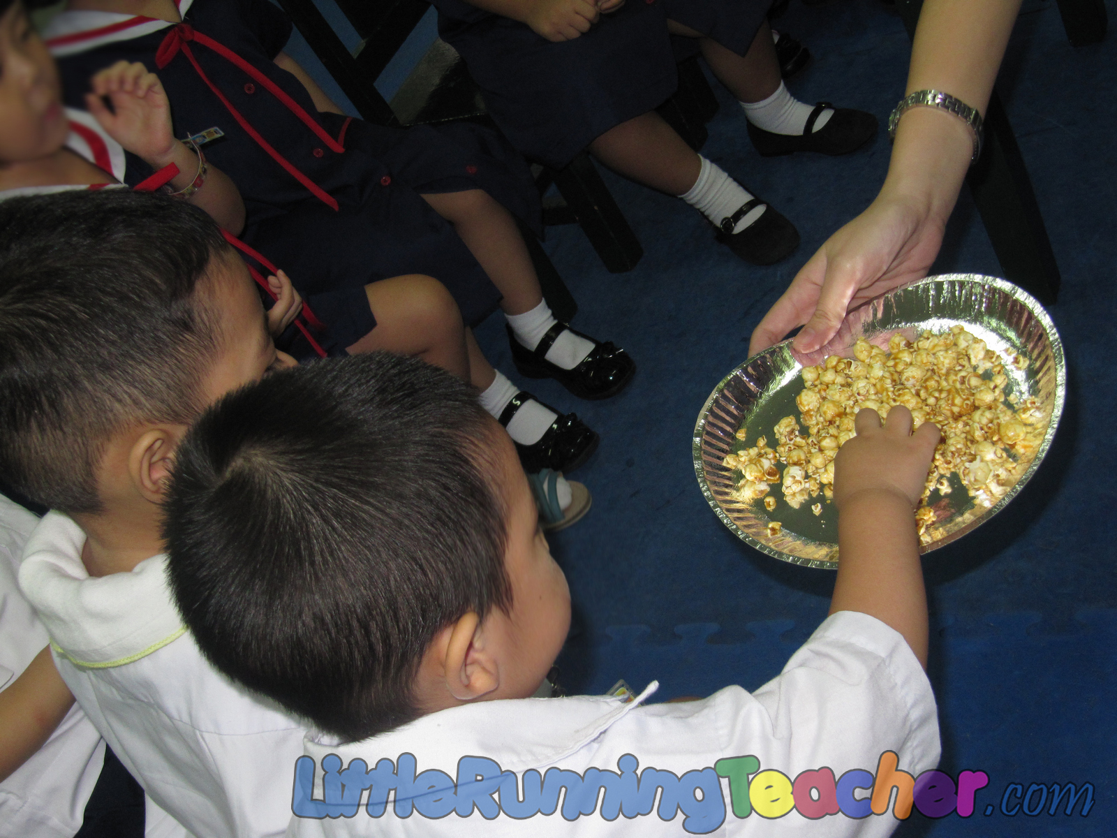 Taste Test with Popcorn « Little Running Teacher