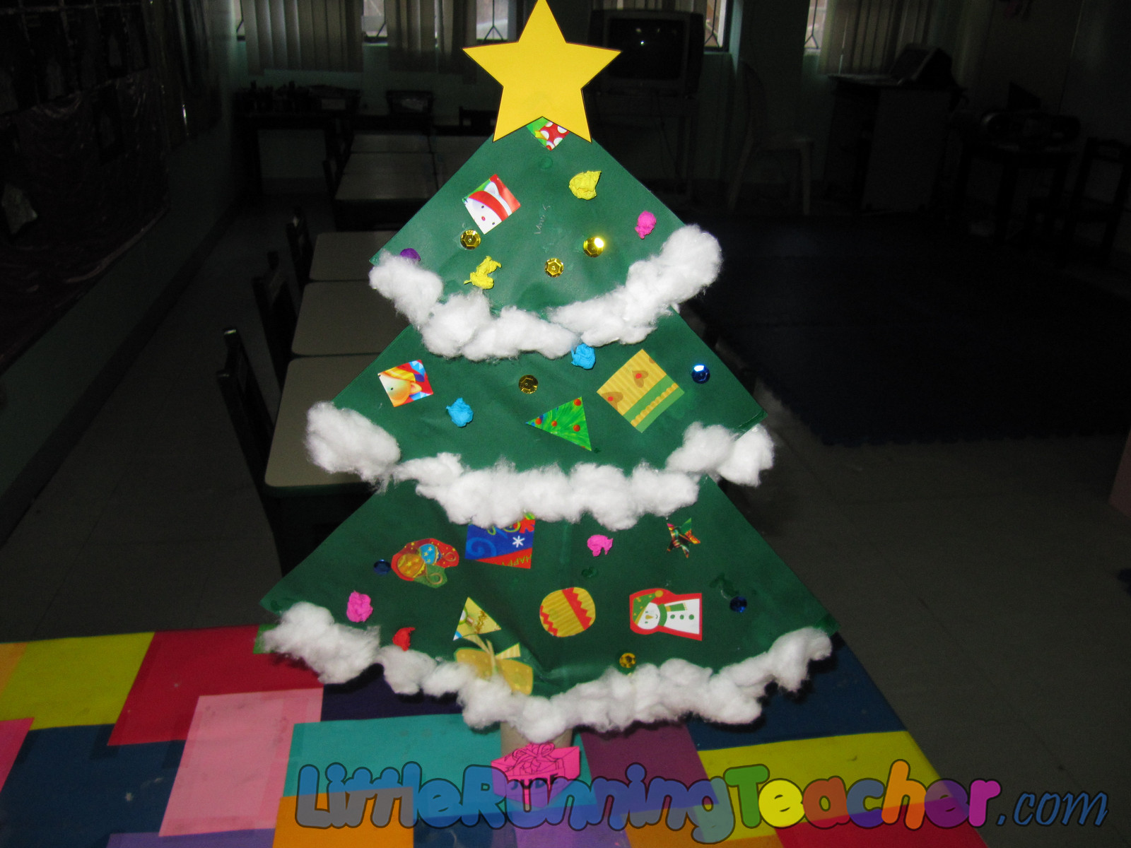 Make your own Christmas Tree « Little Running Teacher