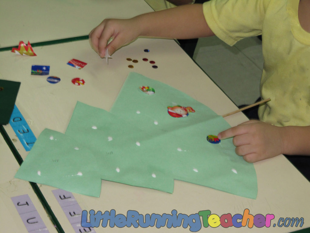 Make your own Christmas Tree « Little Running Teacher